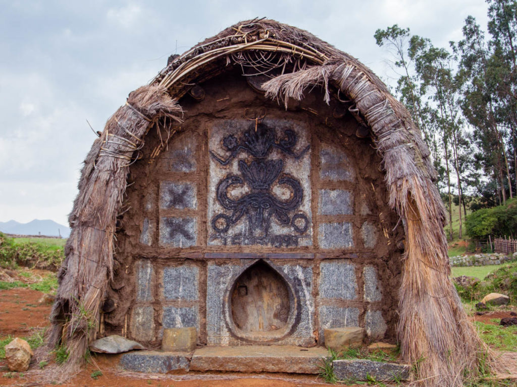 Toda tribe shrine | Tabioto 旅音